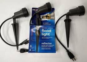RED DOT Spotlight Floodlight Landscape 042269004061